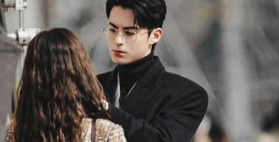 "Based on Love" Zheng Shuyi and Shi Yan broke up. Shi Yan did four ...