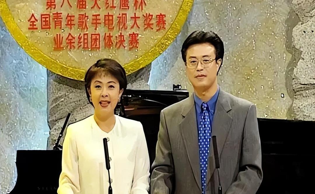 Do you remember her? She was once the most popular host on CCTV, but ...