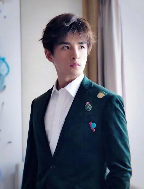 "Inflammable and Explosive" Zhang Yuan's performance collapsed, Hu ...