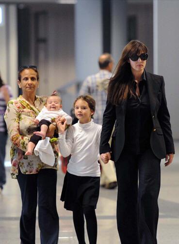 Italian goddess Monica Bellucci, her 17-year-old daughter is so ...