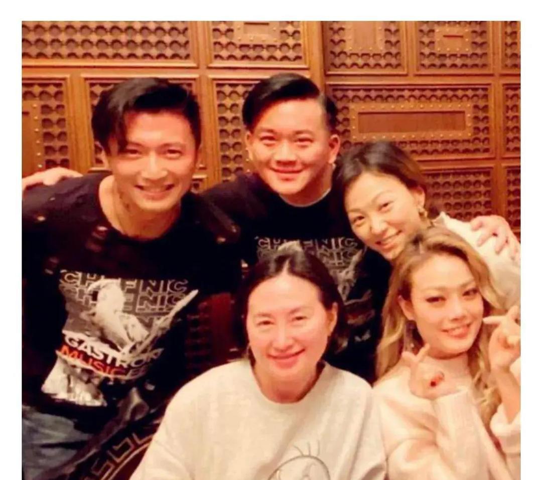 Secrets revealed at Nicholas Tse's concert - iMedia