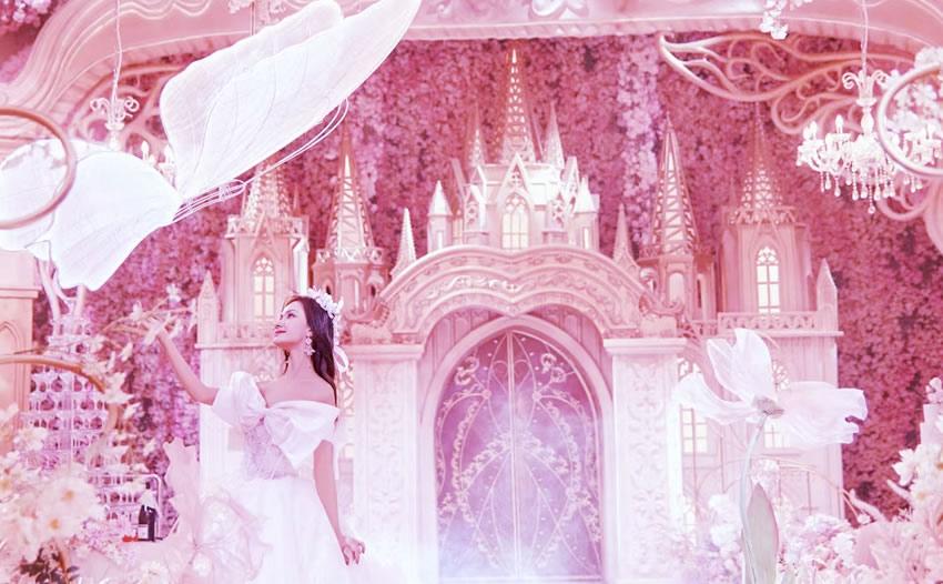 Pink Charm: Visit the dreamy pink-themed ballroom - iMedia