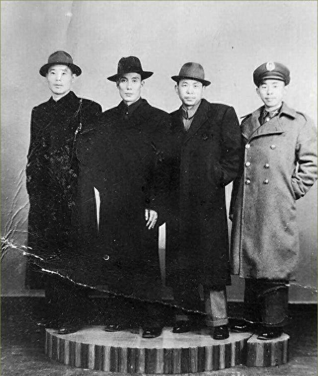 Shenzui: Juntong No. 3, after living together with the author of "Ode ...