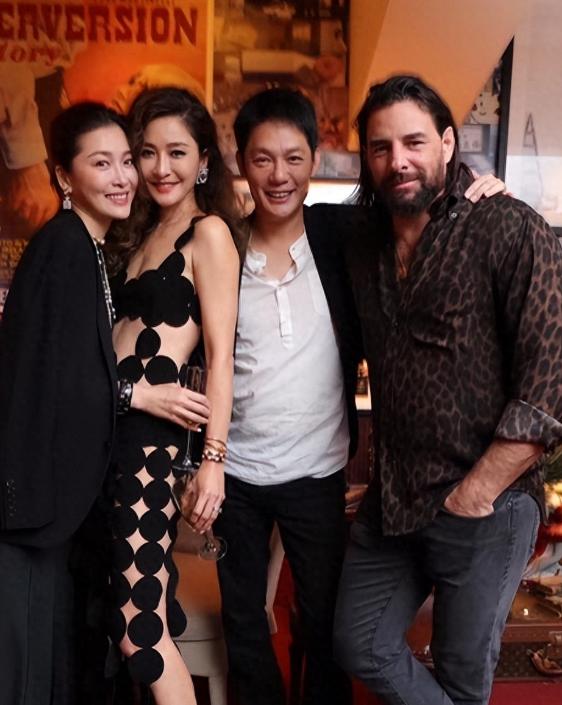 Zhou Liqi and her husband Fu Chengpeng had a dinner together! Na Ying's ...