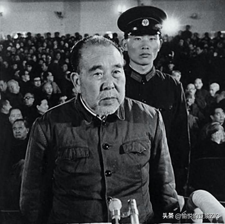 In 1981, the founding general Huang Yongsheng was imprisoned, and his ...