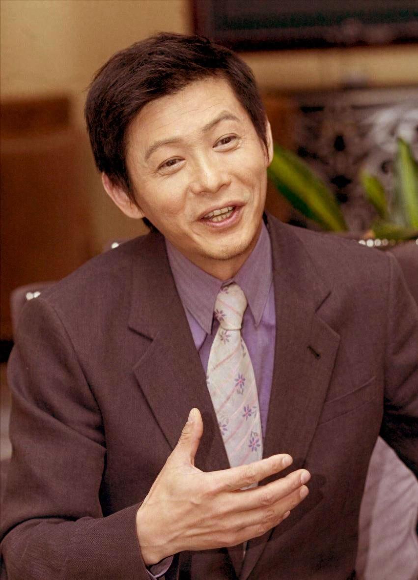 From the top brother of CCTV to the "scum of CCTV", Cheng Qian not only ...