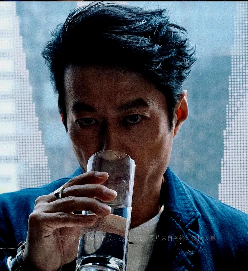 Tan Kai: Transformed from a designer to an actor, dreaming of becoming a performance master, but ...