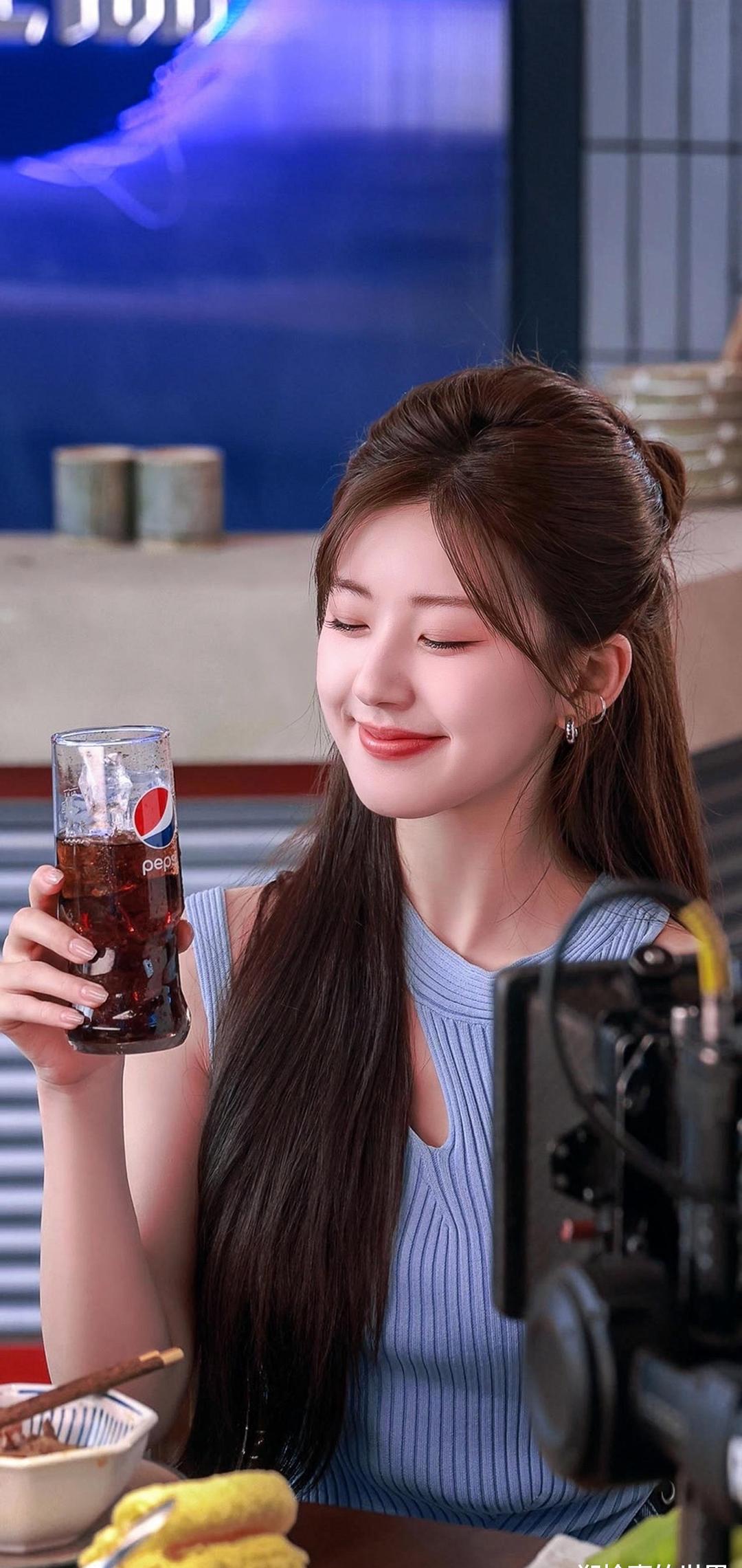 You can become charming even if you dress up silly and sweetly. You must have never seen Xiao ...