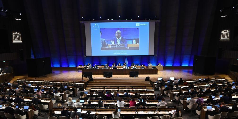 Unanimous vote in favor! The United Nations resolution on China was ...