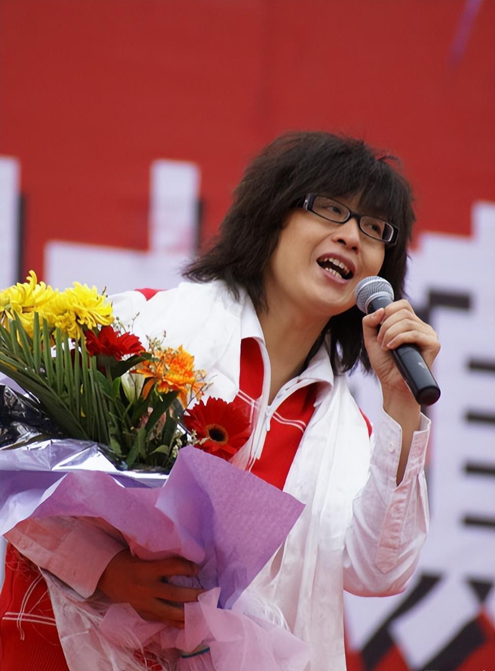 Five Internet singers who were once very popular are now paupers and ...