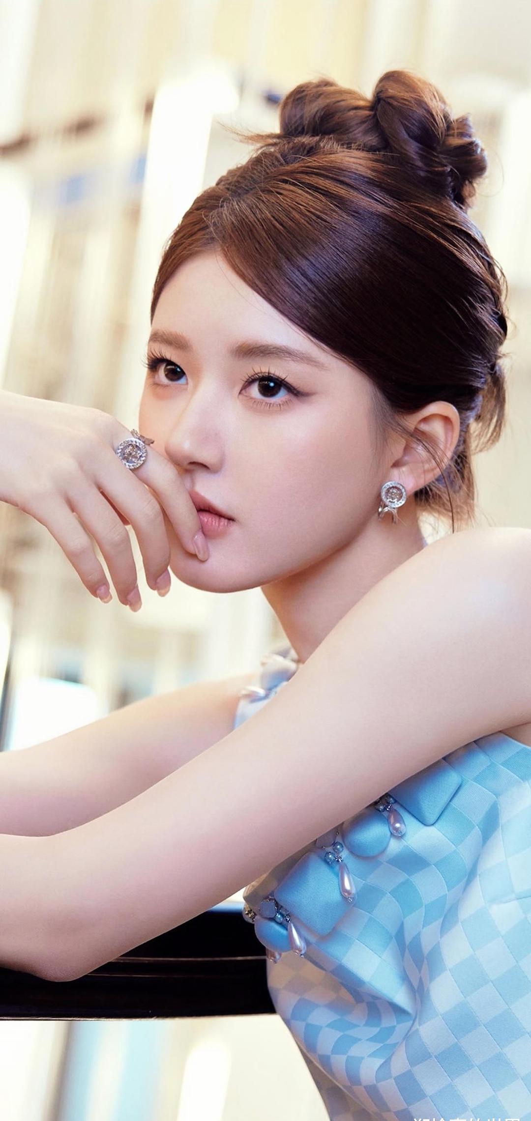 You can become charming even if you dress up silly and sweetly. You ...