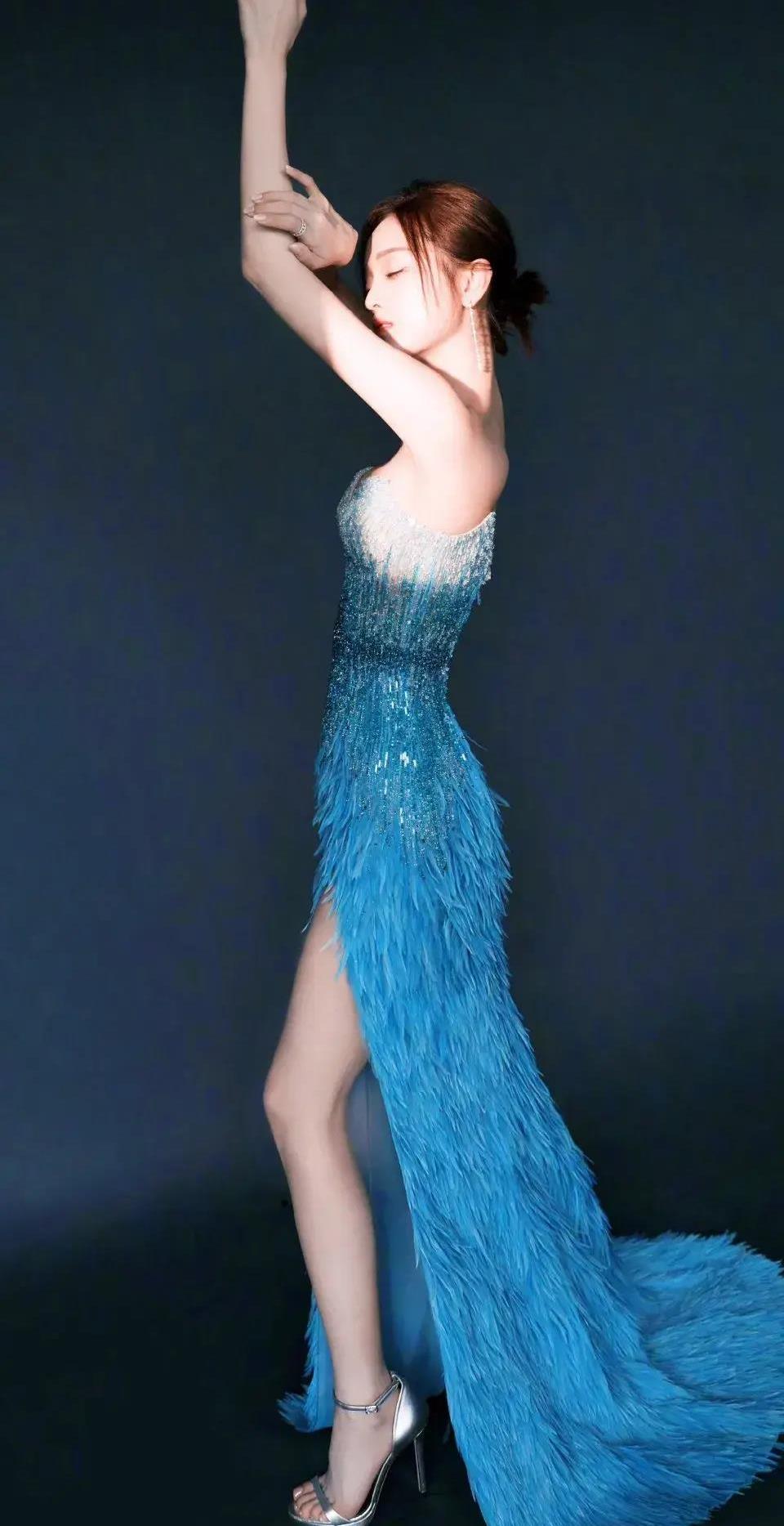 Zhu Zhu Meng Ziyi Shu Qi Mo Wenwei Wu Xuanyi - iMedia