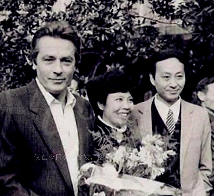 Alain Delon is still alive, but the curtain has begun on his farewell ...