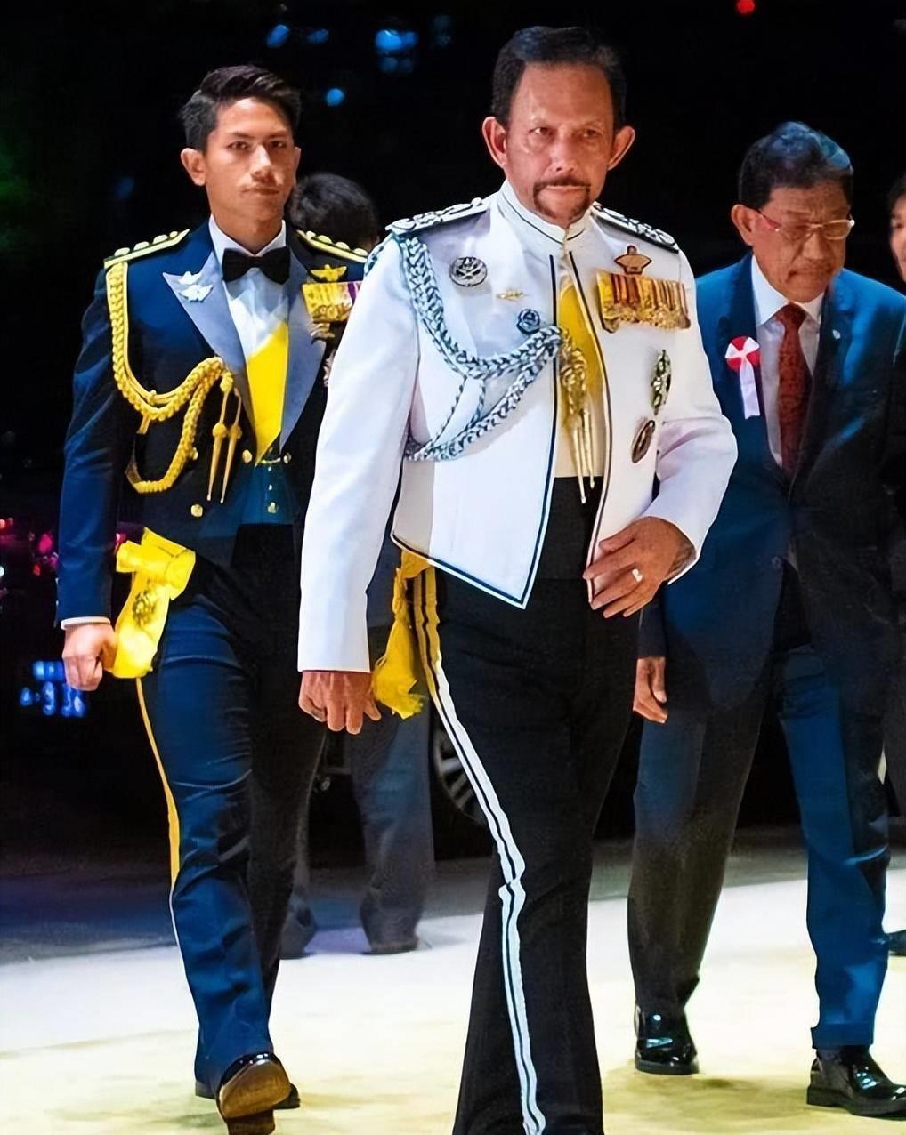 The daughter of a wealthy family marries the prince of Brunei, she is ...