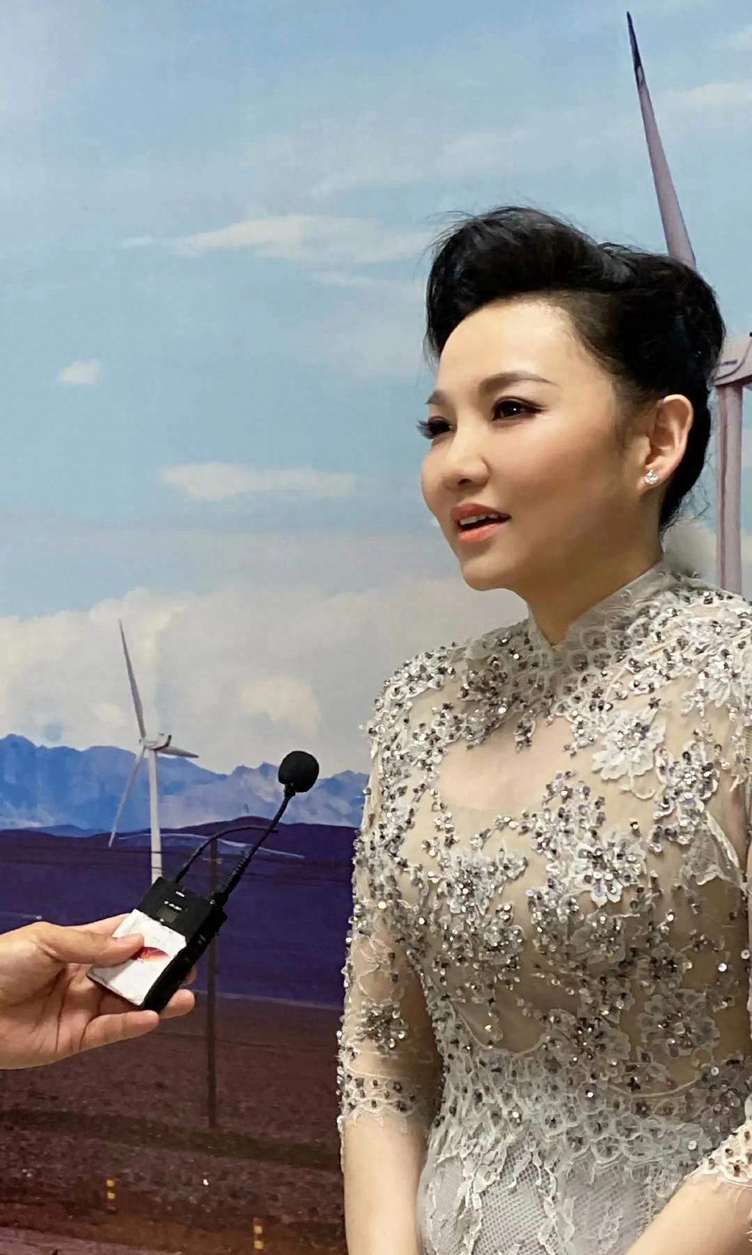 Wang Li: After leaving Liu Hegang, she became a teacher with Tong ...