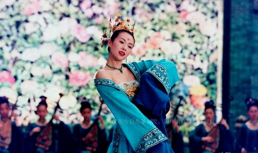 The heroine of Zhang Yimou's movie not only has a catfish face with ...