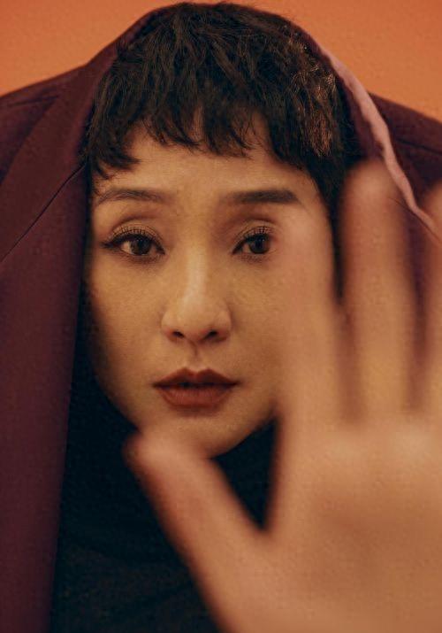 Actor Kong Lin: She lost her first love to Jiang Wenli and is still ...