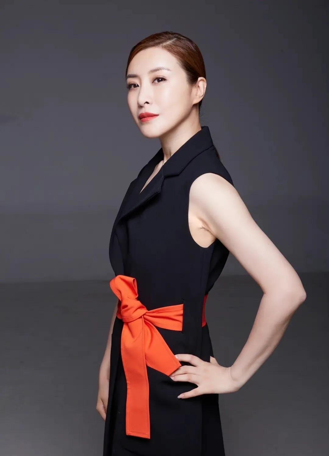 Yu Yang: Married actor Wang Yajie, gave birth to a son, and lived ...