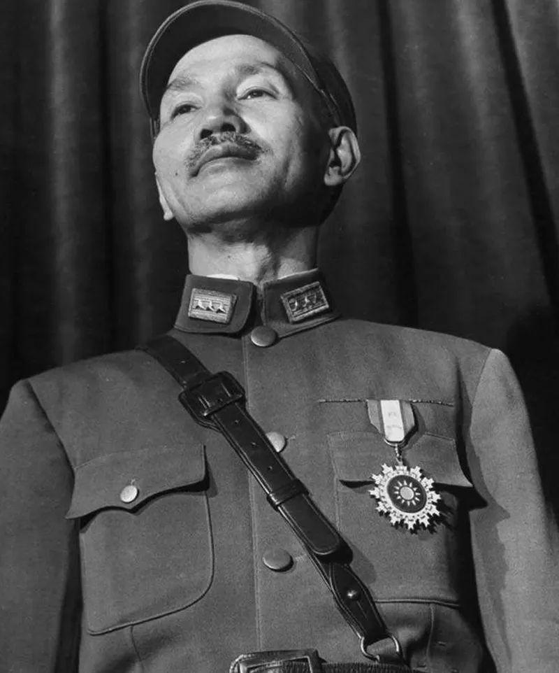 Liu Fei, Bai Chongxi's "think tank", took the initiative to stay in the ...