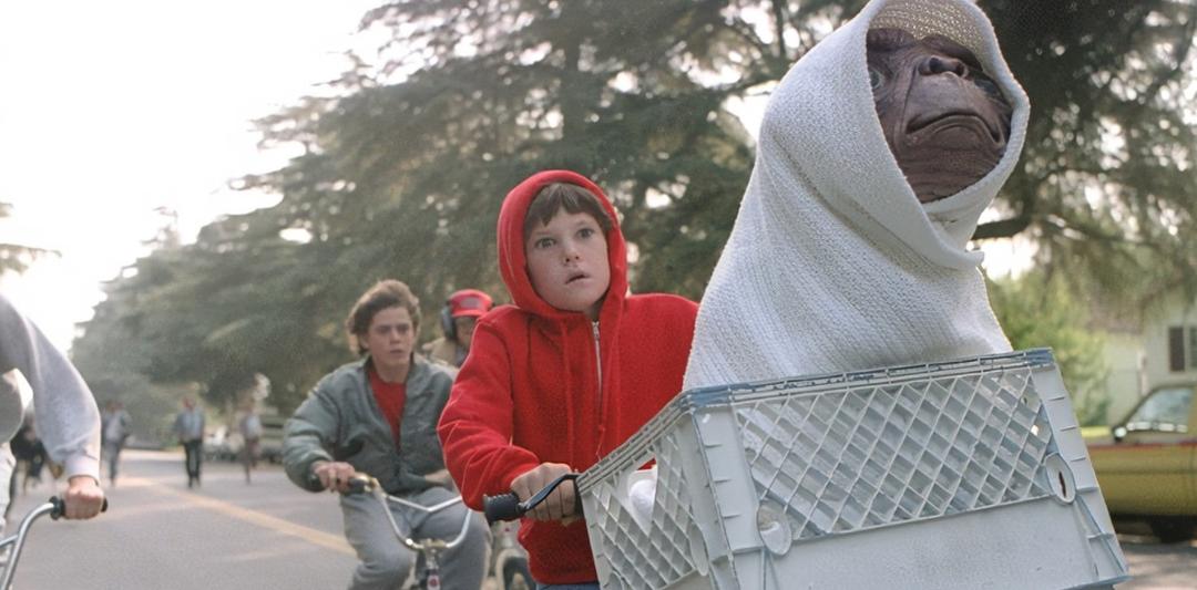 The bizarre story of befriending an alien explores the relationship ...