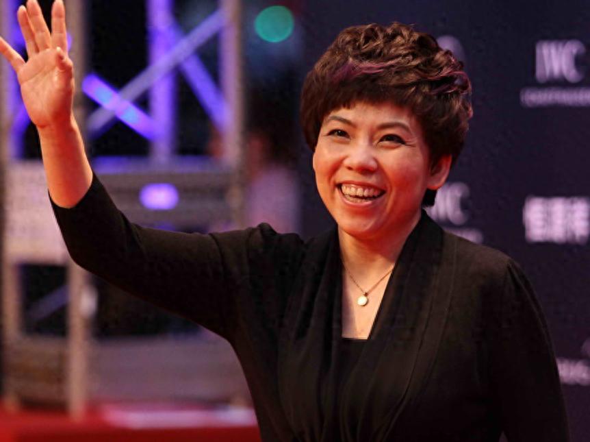 "Queen of Ping Pong" Deng Yaping: She caused controversy because she ...
