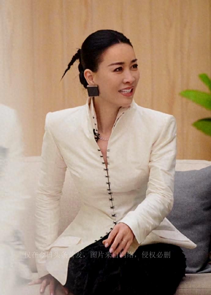 The song list of "Continuous Sound 2": 17 songs, 7 rounds of PK, Hua Chenyu and Wei Ruxuan lead ...