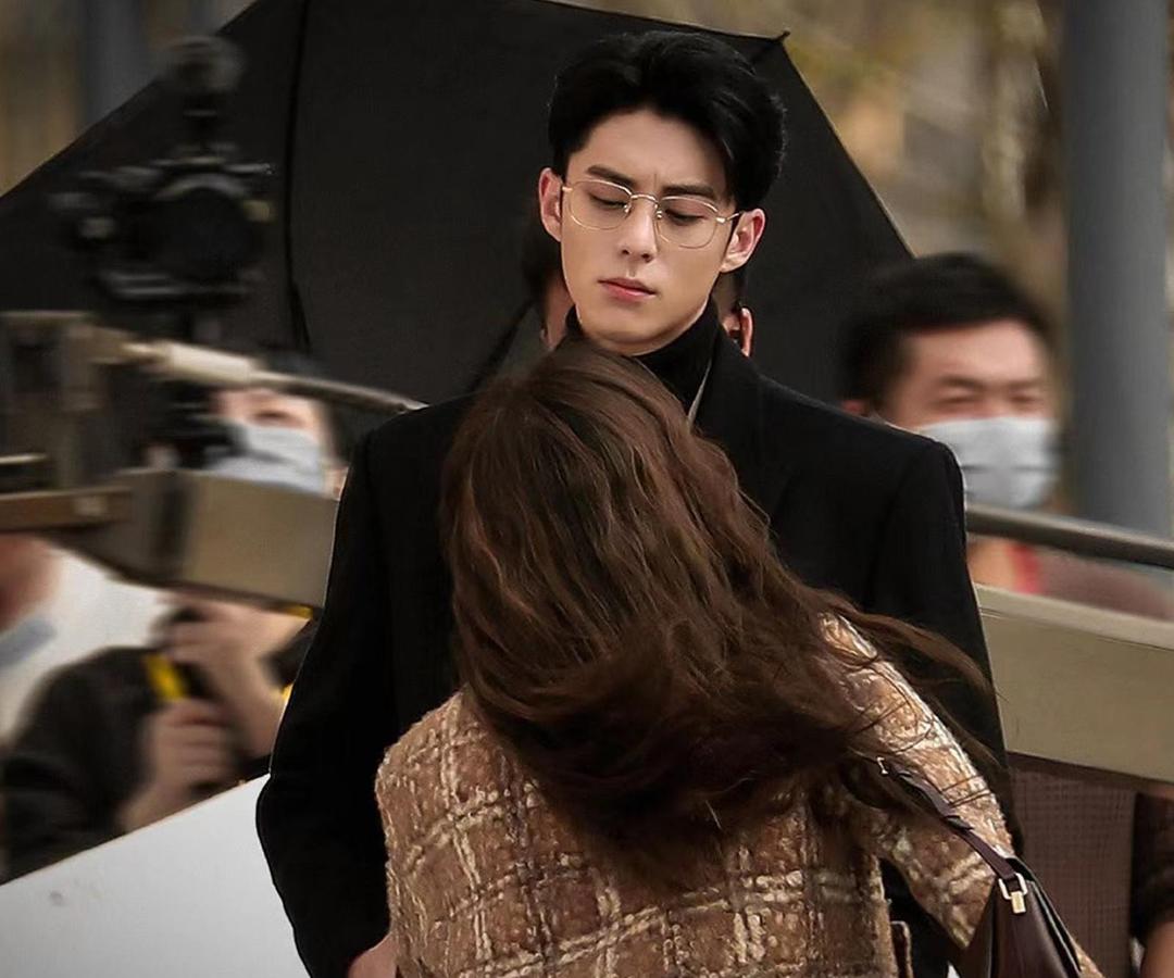 "Based on Love" Zheng Shuyi and Shi Yan broke up. Shi Yan did four things and finally asked for ...