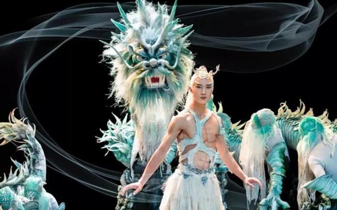 Yang Liping's dance shows "yin and yang", the scale is beyond ...