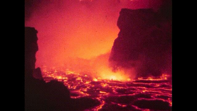 "Volcano Love" scored 9 on Douban. They are not madmen, but lovers who ...