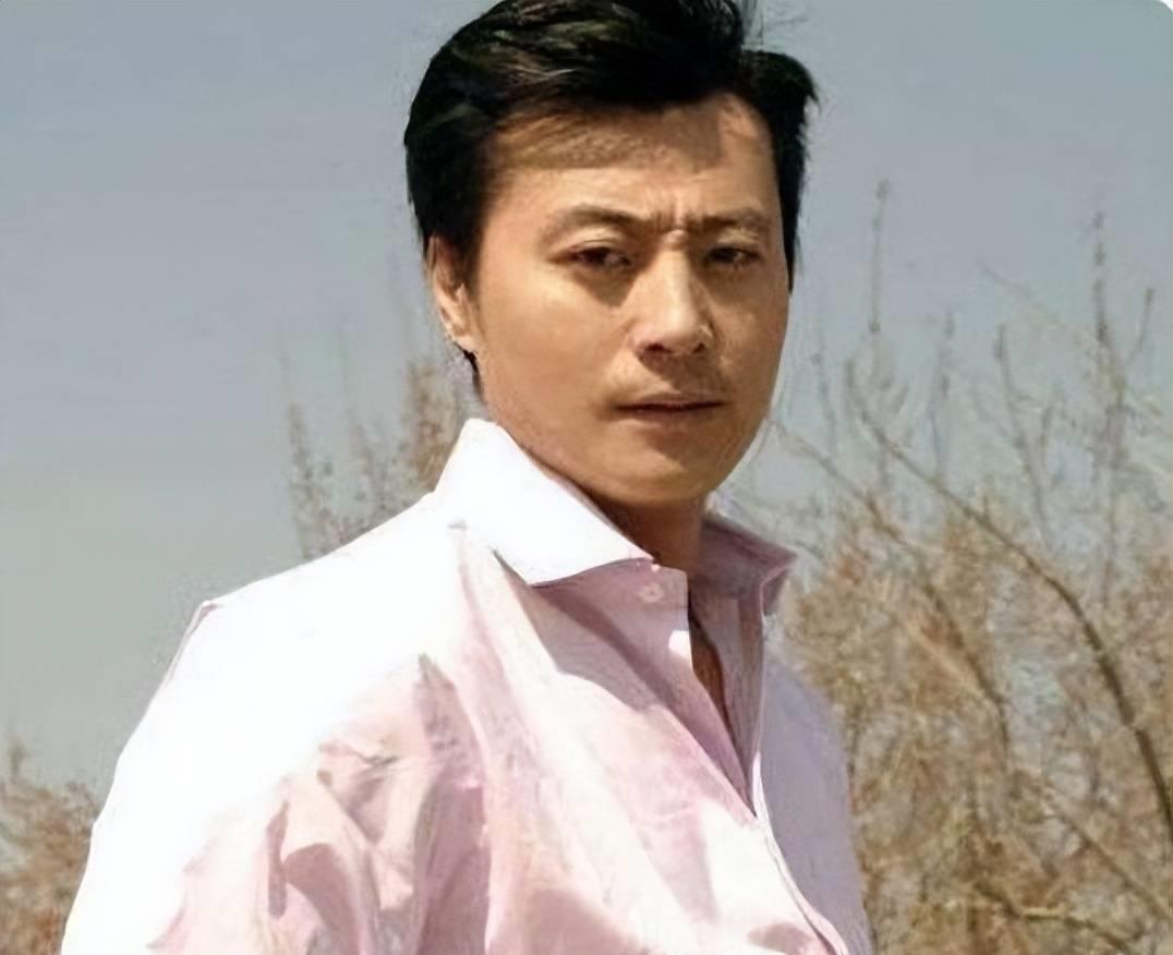 Ren Chengwei: Married his wife Huang Lei and lived together in the "mouse house" - iMedia