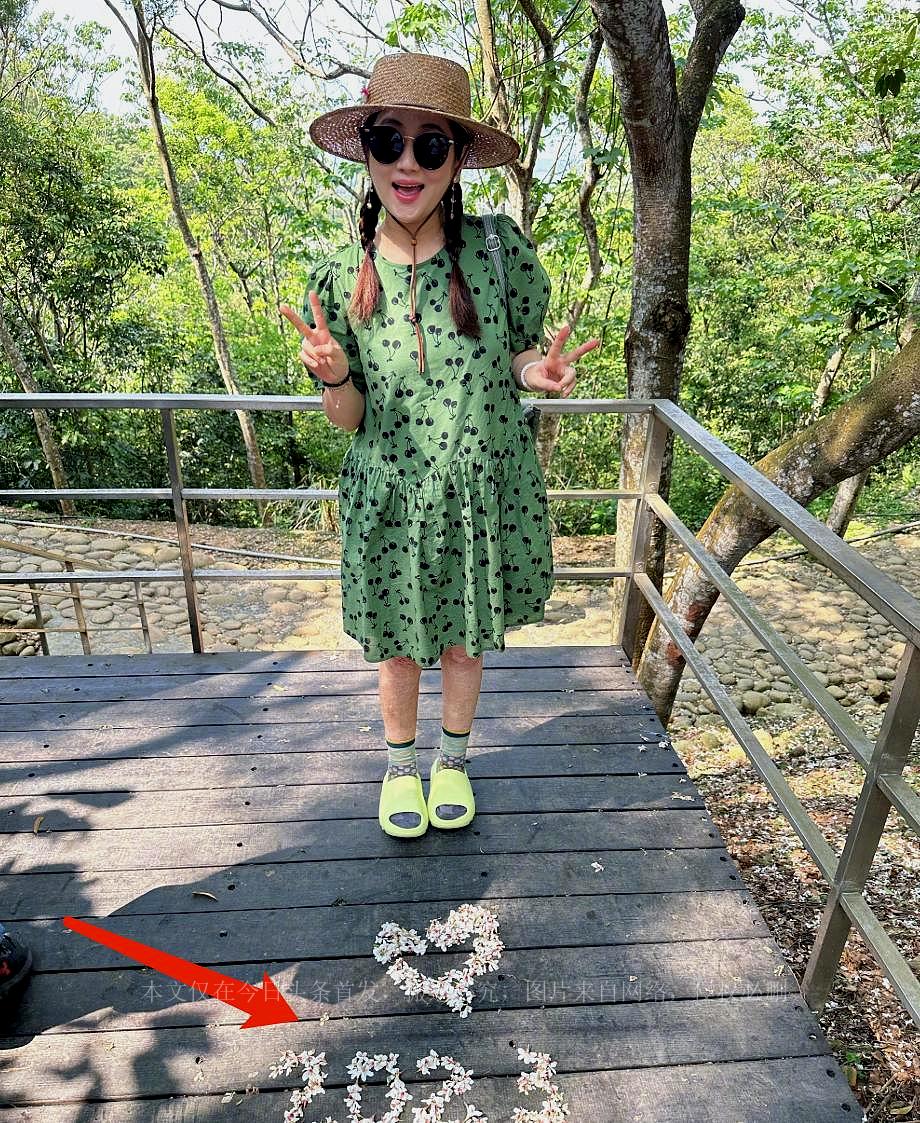 Selina went out with her boyfriend and celebrated Mother's Day with a ...