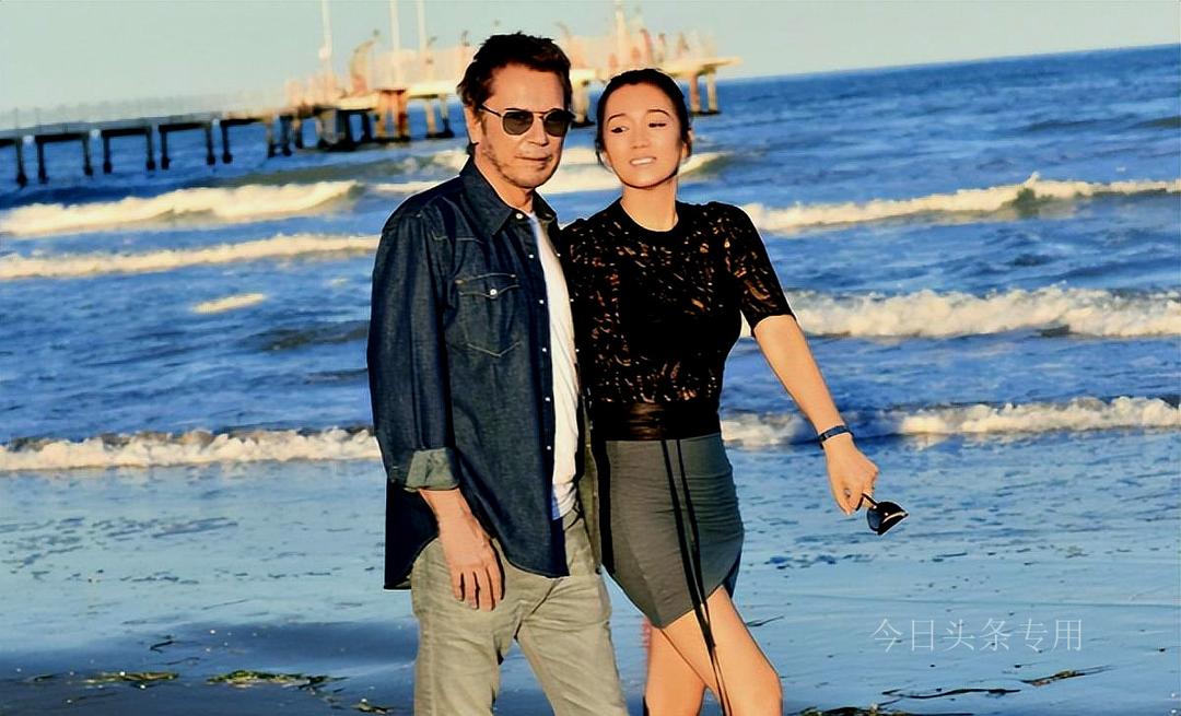 Gong Li's 75-year-old second-married husband suddenly hit the screen ...