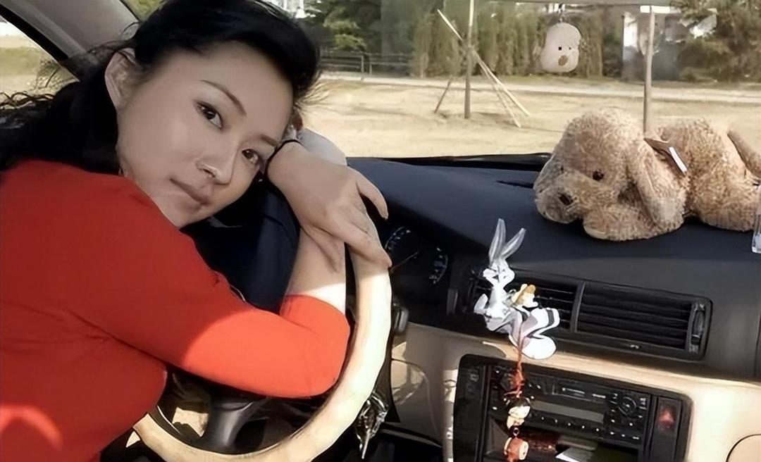 CCTV beauty Zi Ning without makeup: Enjoying an ordinary life, 43-year ...