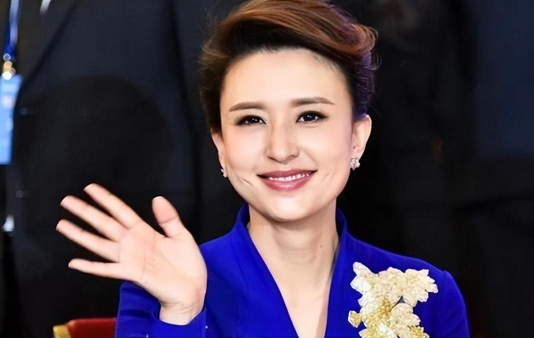 The cutting-edge TV anchorwoman Zhang Lei did not choose Yang Fan to marry a rich man 20 years ...