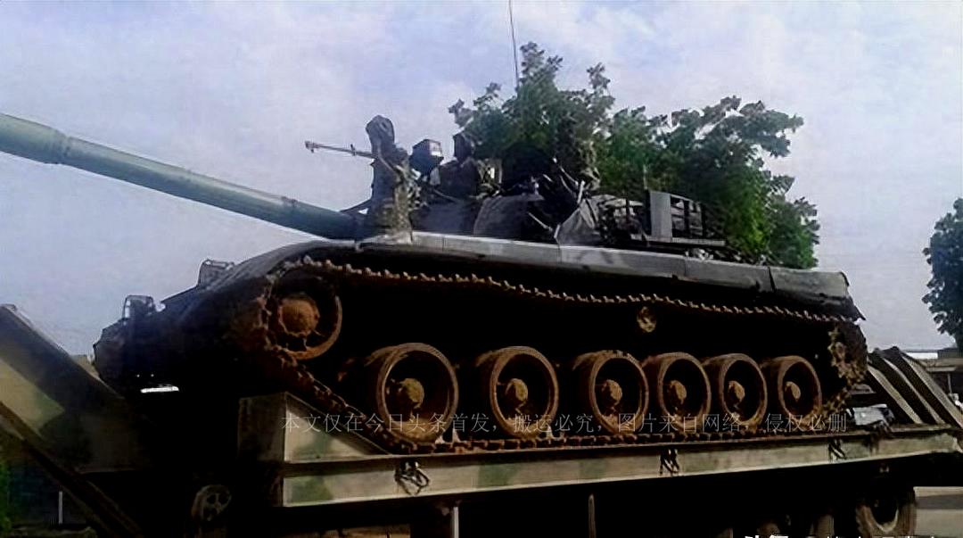 The Sudan Army's Chinese-made Type 85 tank was captured. The Type 85 ...