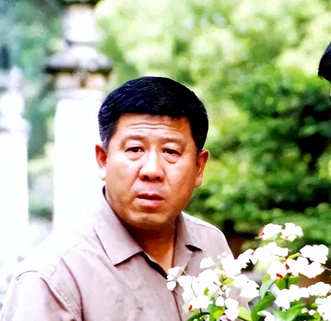 Actor Cheng Yu: After marrying Han Xuesong, the family is very happy and has now embarked on ...