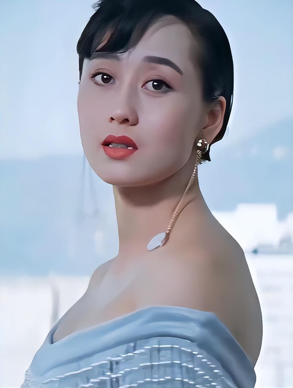 Can't hide it anymore! Stanley Ho and Li Zhi are suspected of having an ...