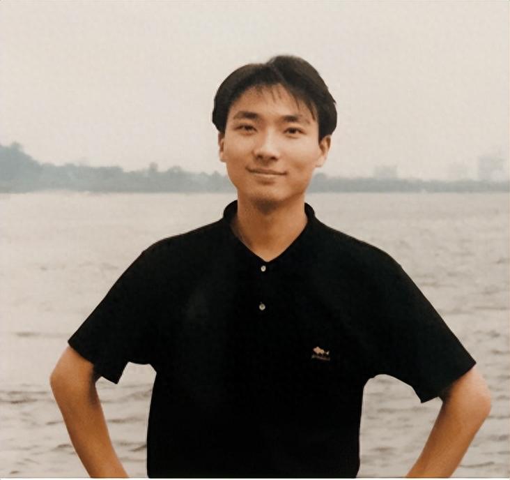 Kang Hui and his wife Dink have been in love for 23 years, but at the ...