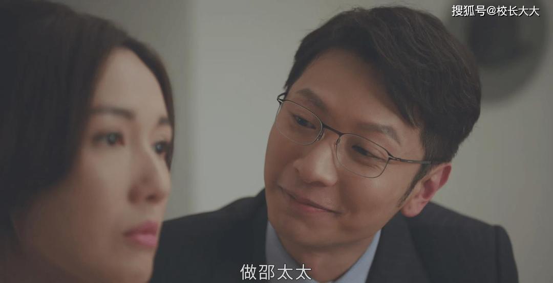 "News Queen": Zhang Jiayan didn't suddenly become "black", the clues ...