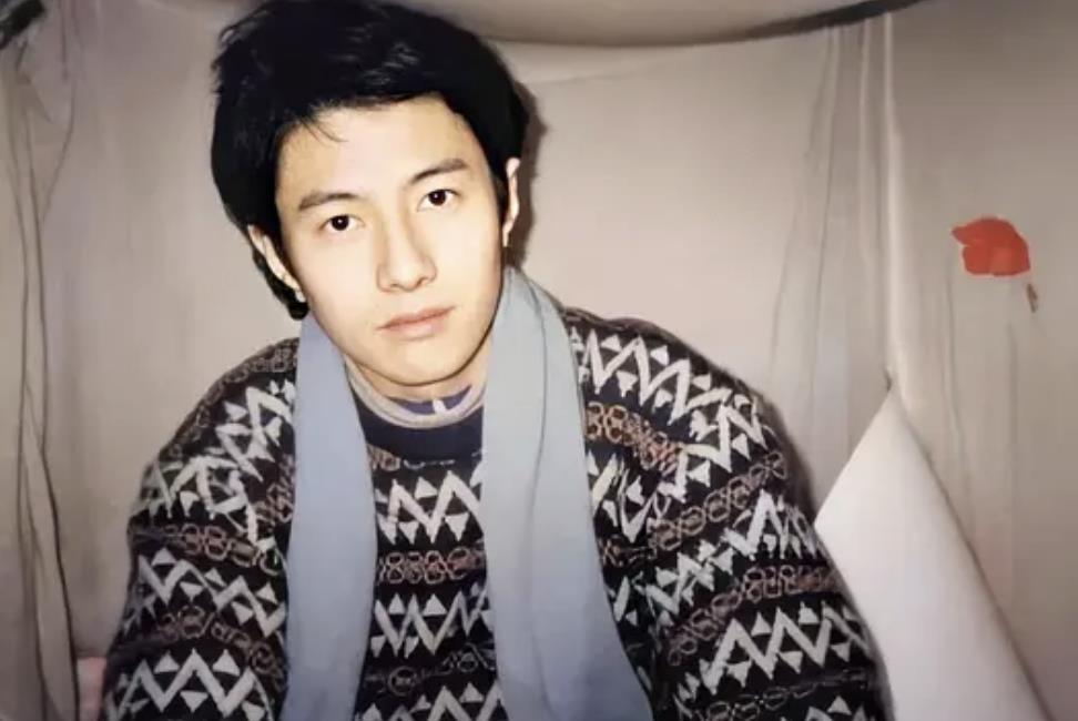 Zheng Jun's rock and roll life and the two important women he loved in ...