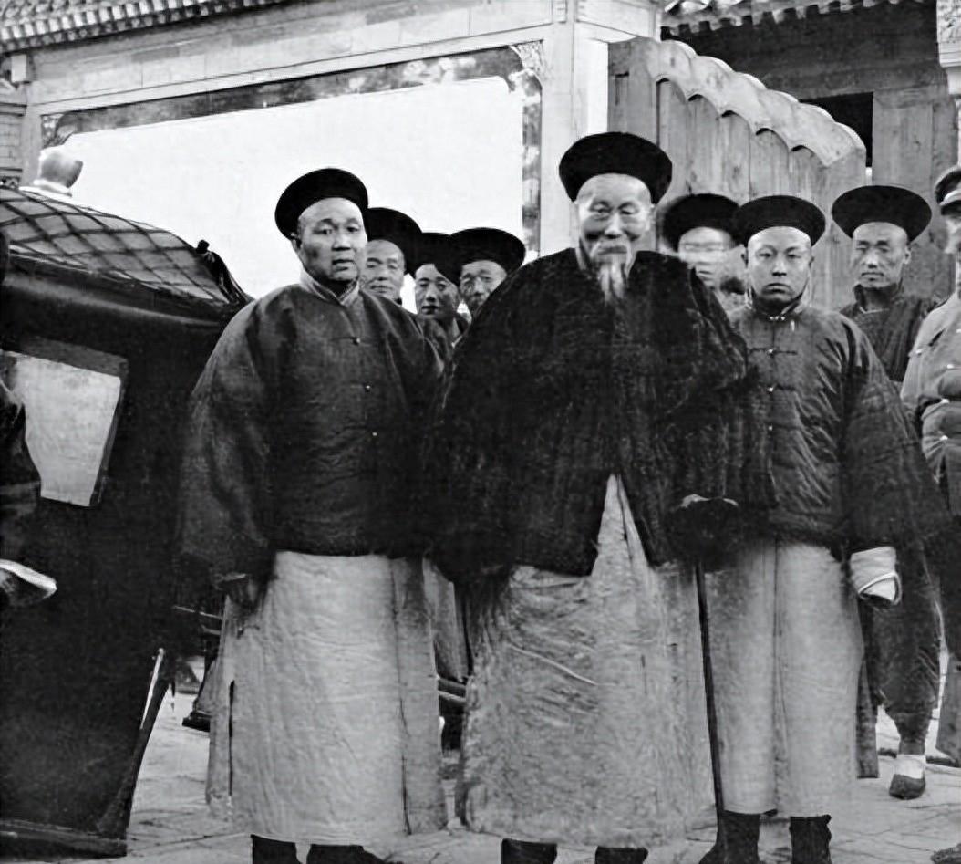 From Beiyang Ministers, Beiyang Navy, to Beiyang Army to Beiyang ...