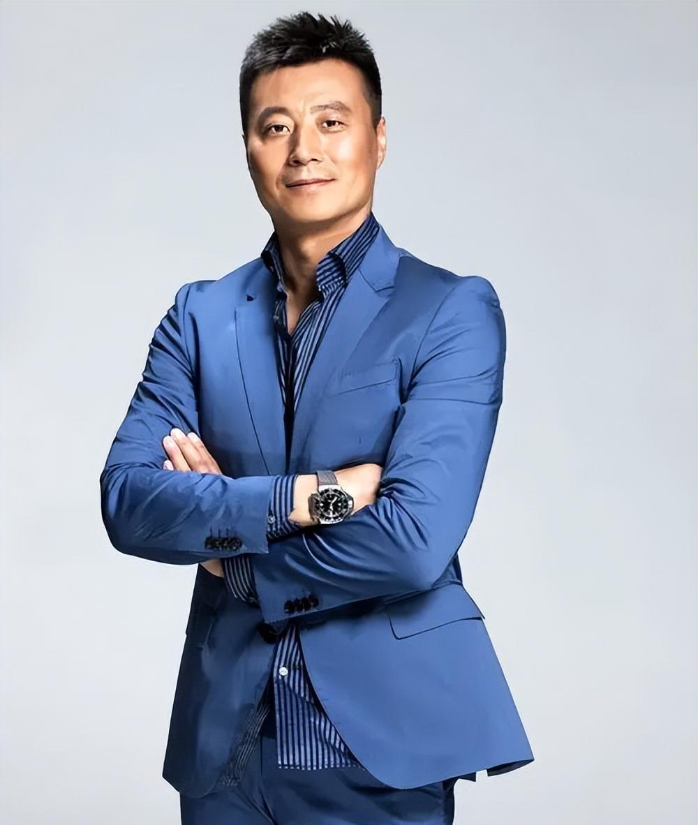 Married to Huang Lei for 25 years with no scandal, now the family lives ...