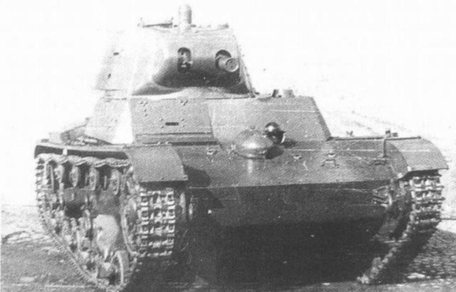 Soviet fire-breathing tanks, from the 7-ton OT-26 to the 46-ton KV-8 ...