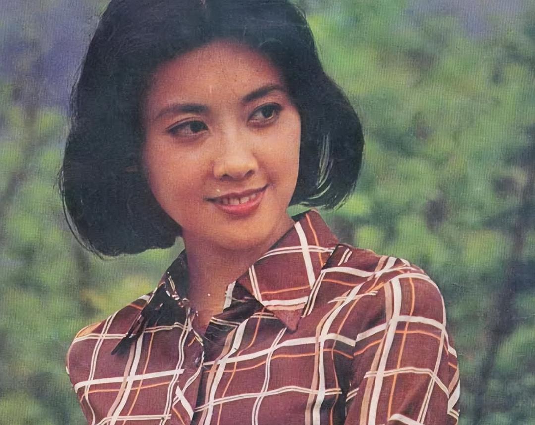 Seeing the 71-year-old Zhu Lin's aging appearance, I realized that the ...