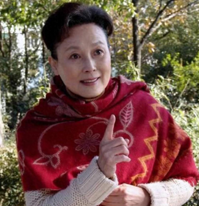 Old artist Xiang Mei: She has been indebted to her husband for her ...