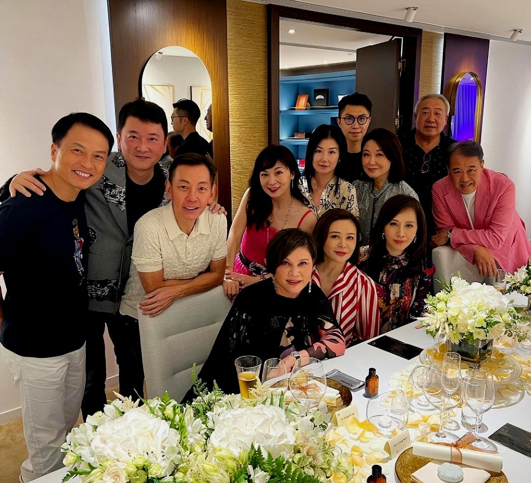The 59-year-old Rosamund Kwan is in good shape and having a party with ...