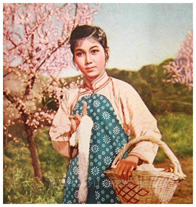 Xin Fengxia's daughter Wu Shuang: Life is full of ups and downs, is it ...