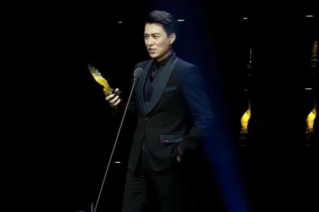 "Welcome to Maillot Village": A night of joy and touching starring Jin Dong" - iMedia