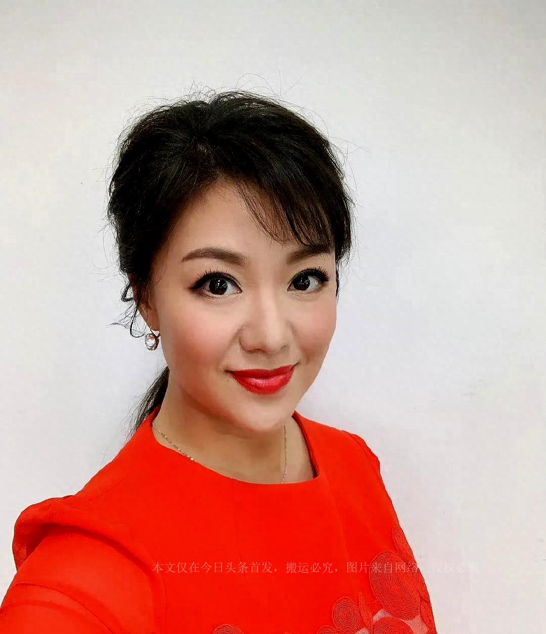 Singer Wang Lida: She married the son-in-law her mother liked and gave ...