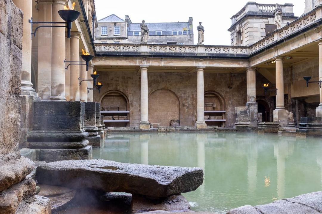 10 "hot facts" you need to know about the Roman Baths Museum - iMedia